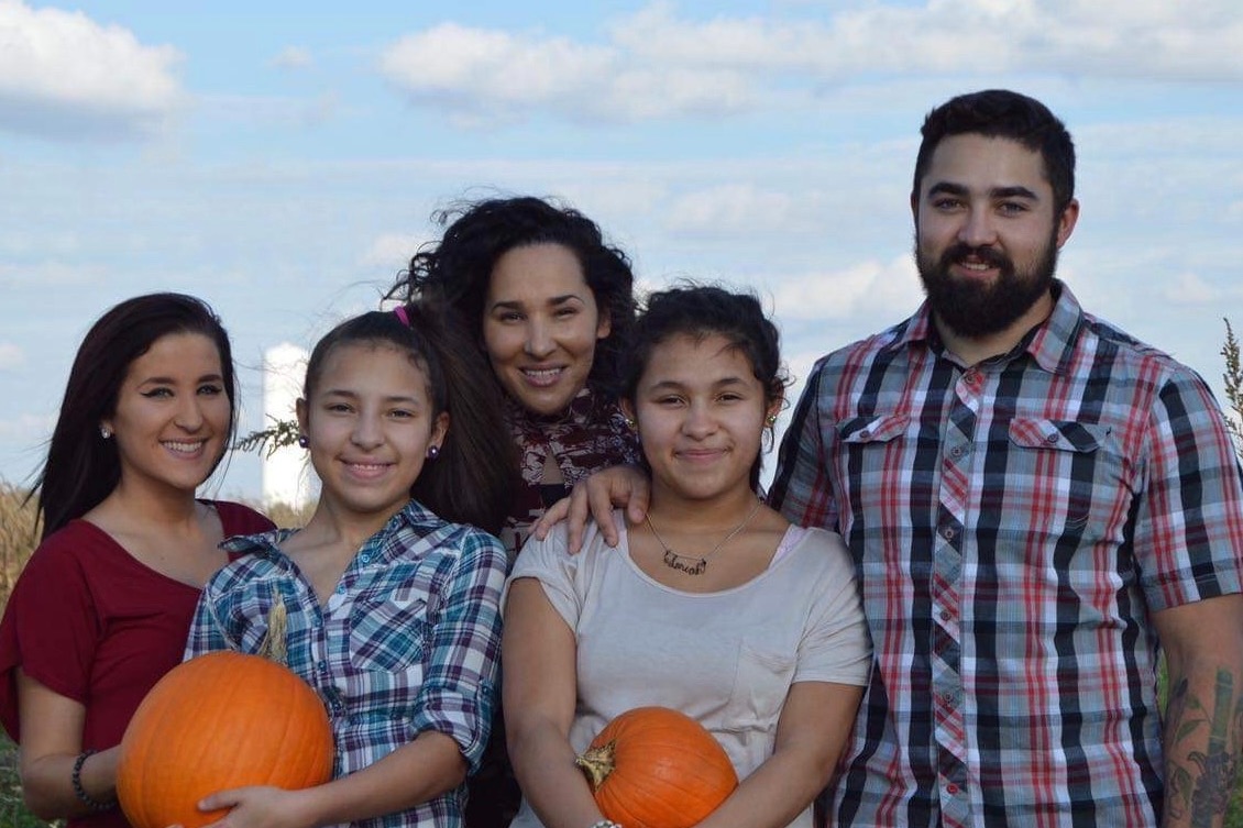 Fundraiser by Faith Yascone : Help Raise Naomi Sparrow’s Youngest Girls ☀️