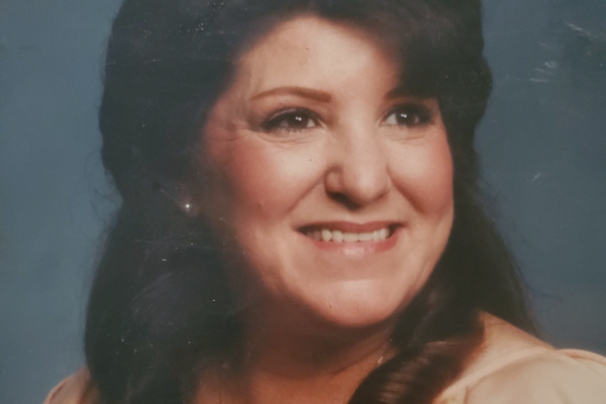 Fundraiser by Tracy Good : Please help us bury Nanny