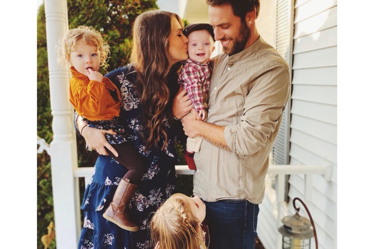 Fundraiser for Aleah Larson by Leslie Zeglin : Aleah Conquers Lyme Disease!