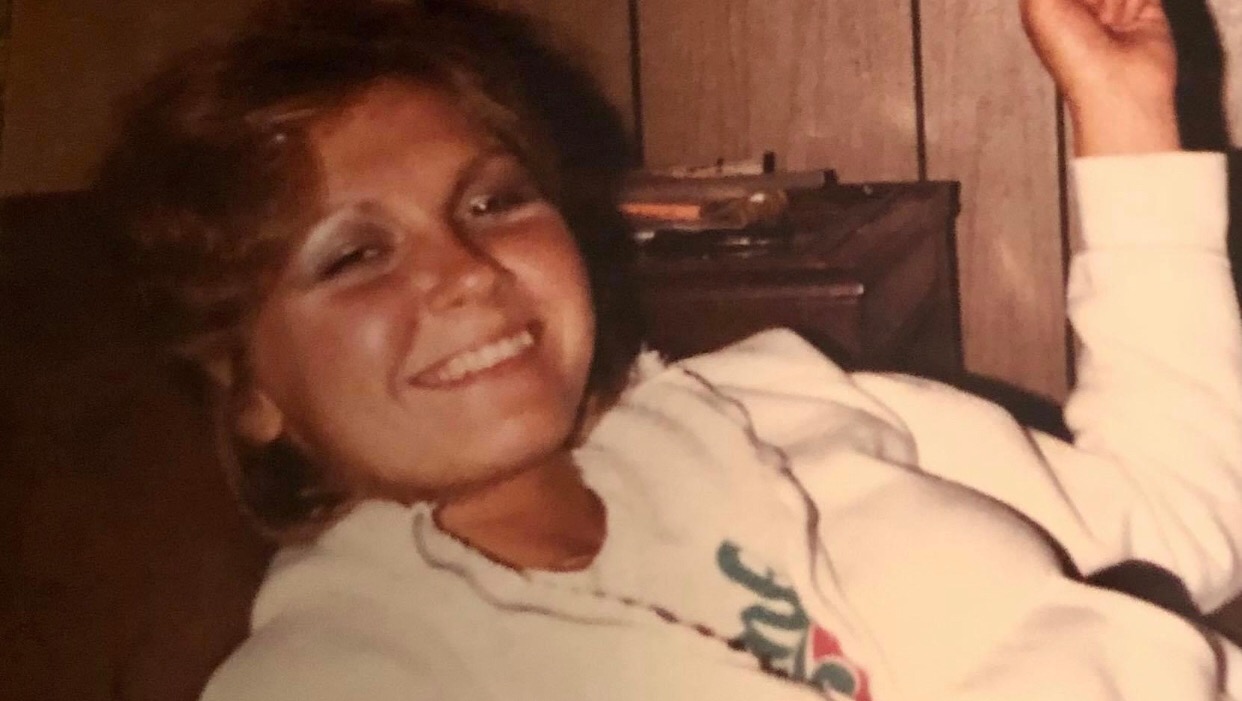 Fundraiser by Sadie Calero : Help Robin Smiths children with her funeral