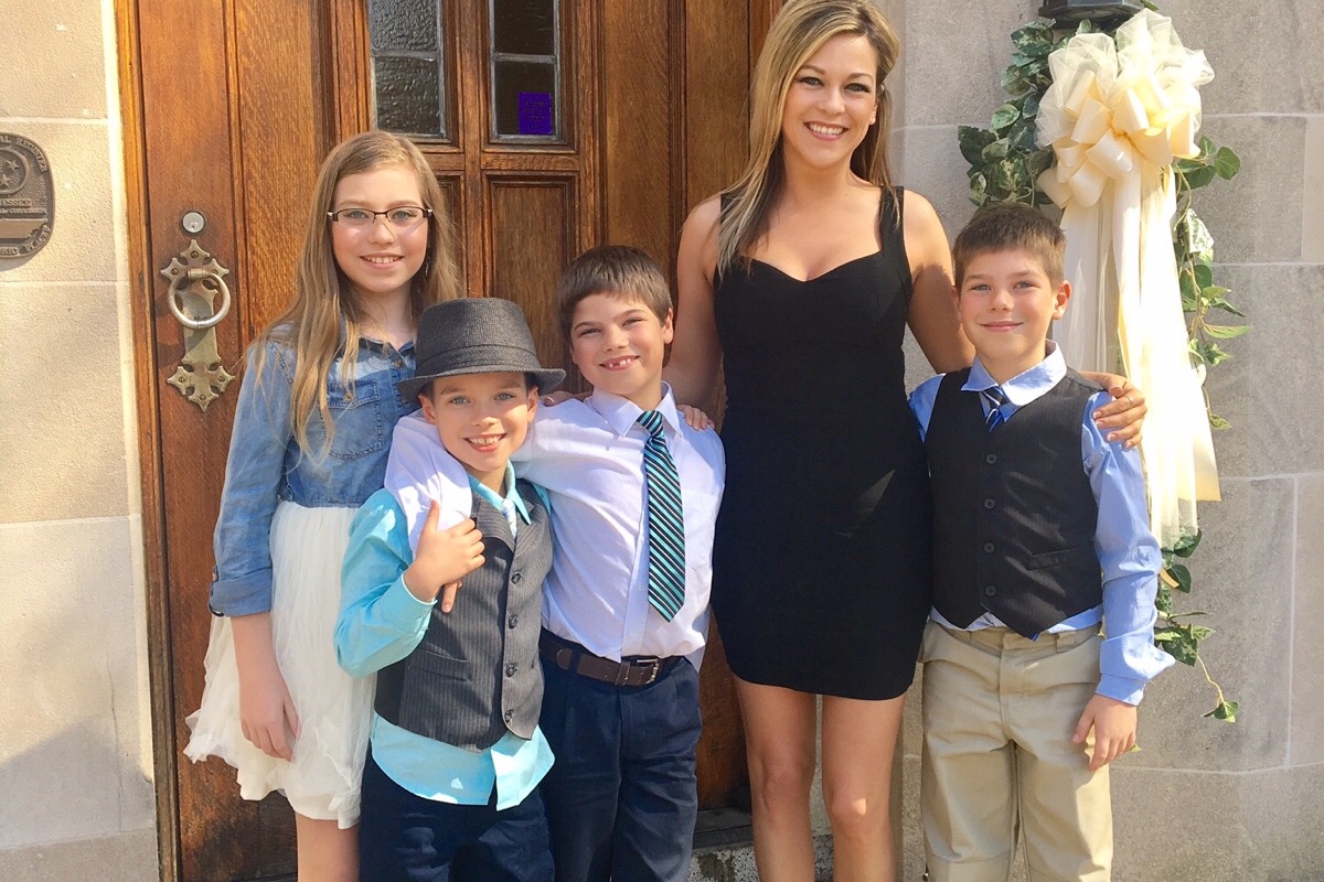 Fundraiser by Jessica Ridley : Ridley Green Card Campaign