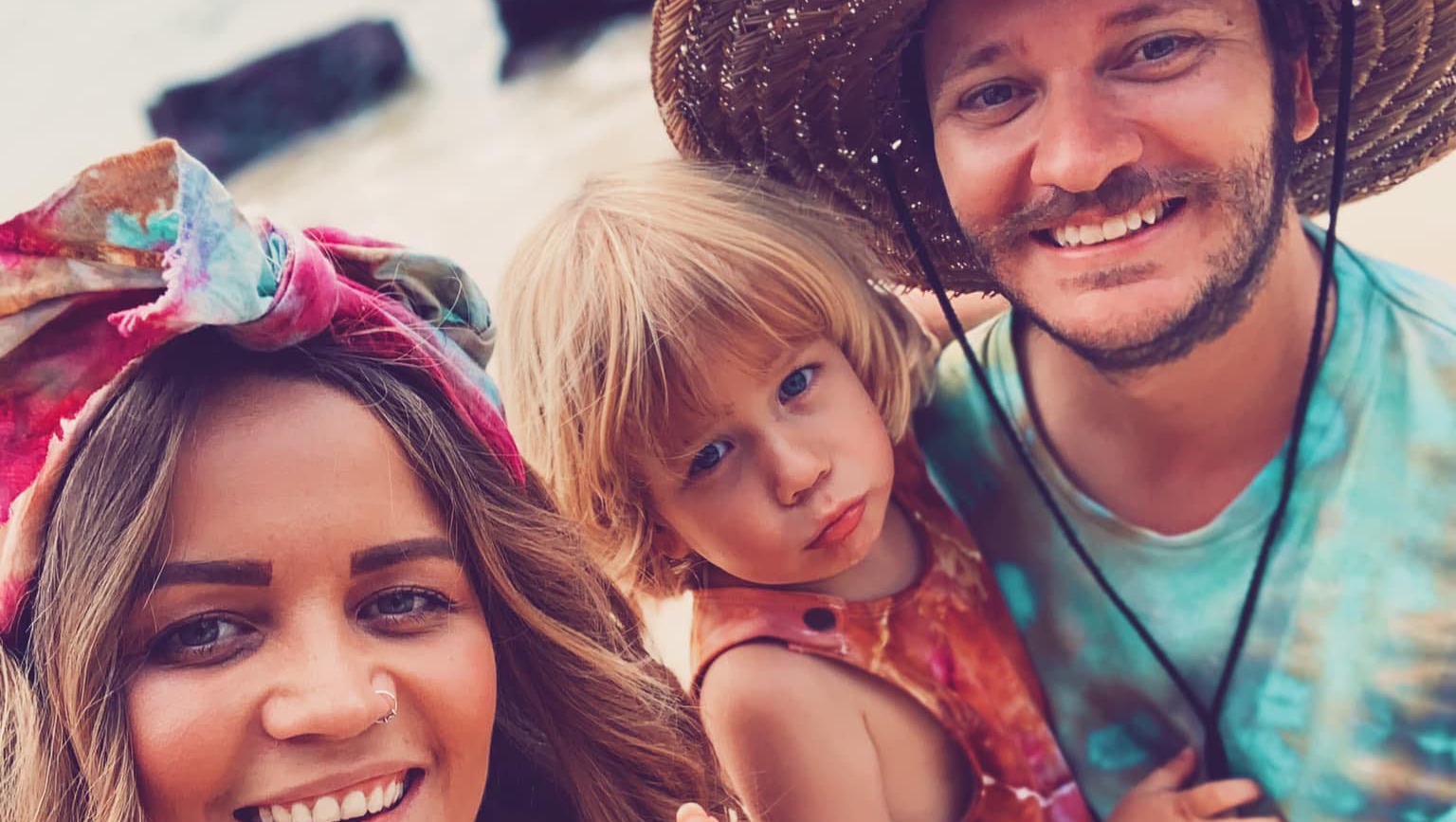 Fundraiser for Brendan Munday by Brad Godby : Brendan and Carly Flood Help