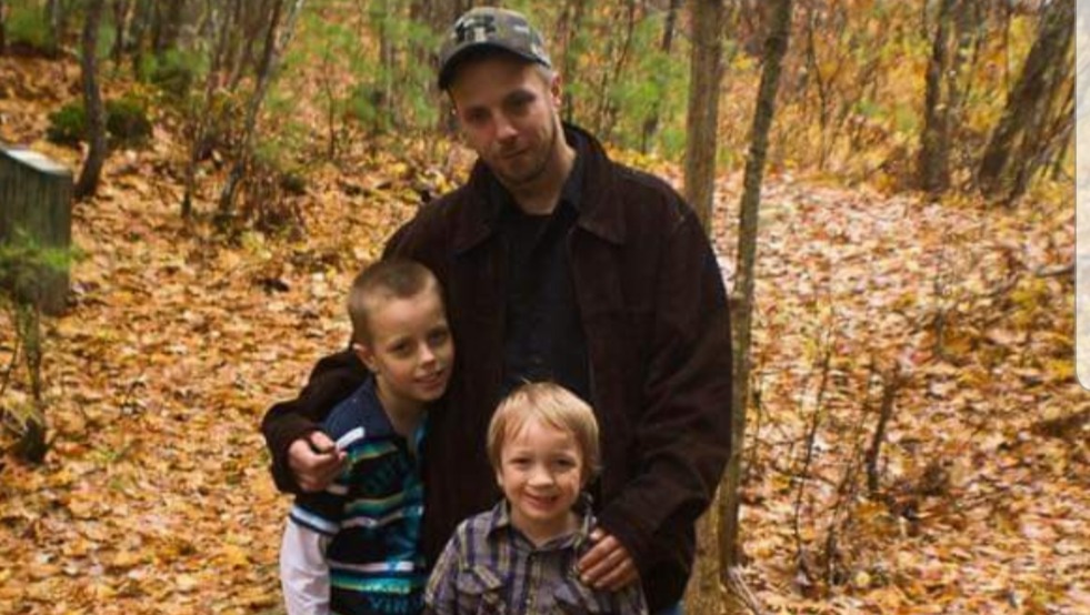 Fundraiser by Katelyn Lauzon : Support for Jakob & Connor Mclaughlin