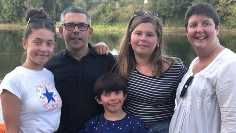 Fundraiser for Paul Clutterham by Paul Brett : Longest Golf Day ...