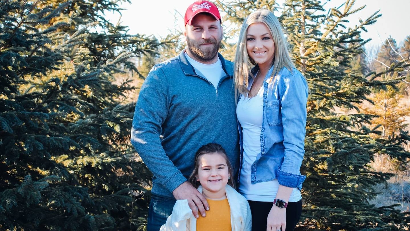 Fundraiser For Kelsey Kneisl By Brandi Kampsen Medical Expenses For