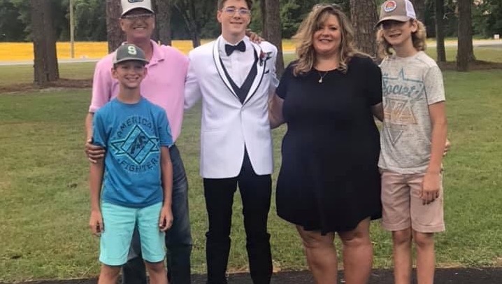 Campaña para Amy Sansouci de Marsha Tedder : In Loving Memory of Bobby ...