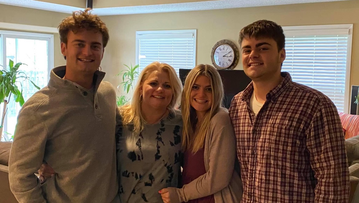 Fundraiser for April Stinson by Brandy Spence : Help April with medical ...