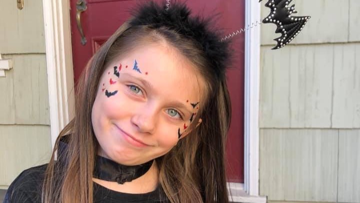 Fundraiser for sammy sims by Yvonne Walsh : Help keep Mackenzie smiling