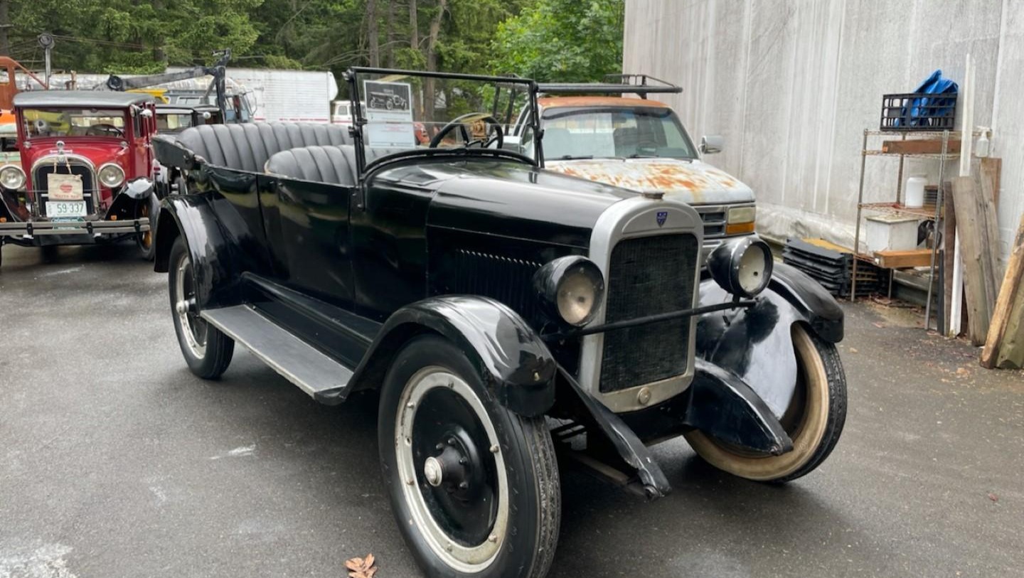 Fundraiser by Laura Leibowitz : Bring the Maxwell home!