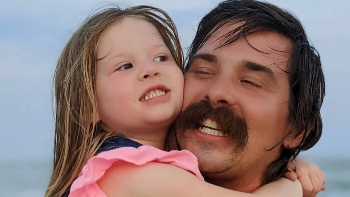 Fundraiser for Erin Hughes by Dylan Cyr : Matthew Hughes Funeral Costs