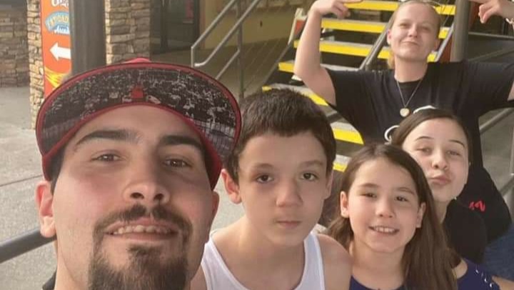 Fundraiser by Shannon Cunningham : Sean Earp's funeral service expenses