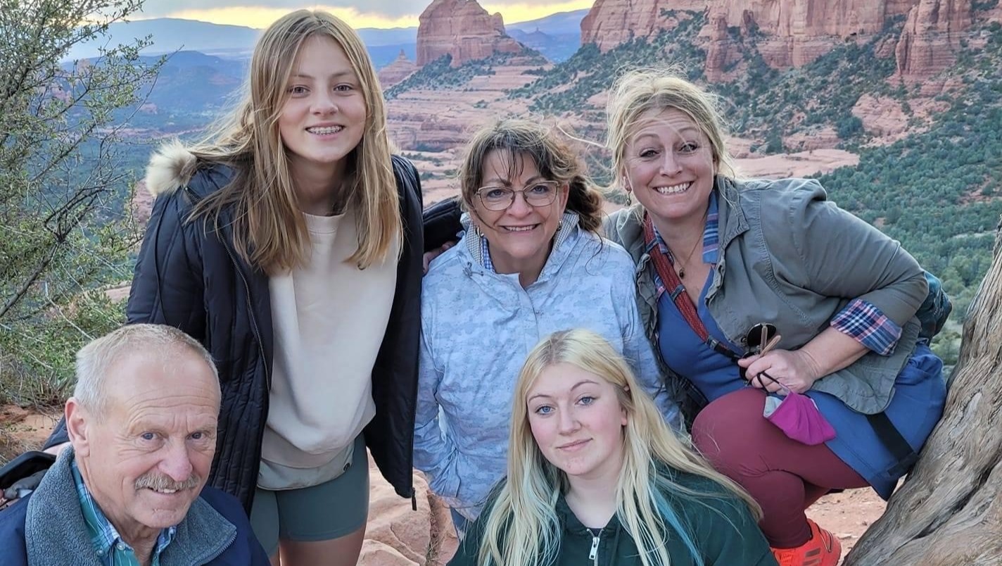 Fundraiser by Ryan Krier : Tugger's Cafe (Joe and Tugger Francel)