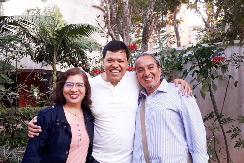 Fundraiser by Victor Puac Polanco : Aida's surgery - Cirugia de Aida