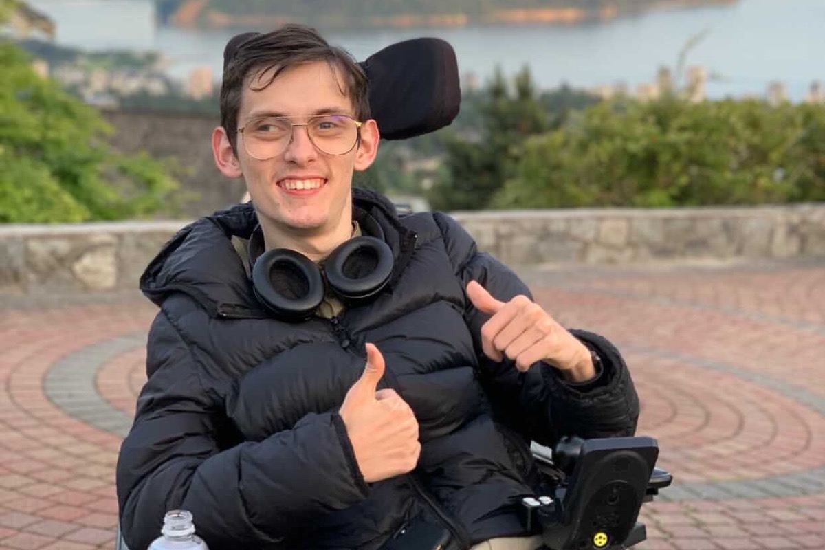 Fundraiser for Mitchell Stark by Anna Molnar : Help Bless Mitch to ...