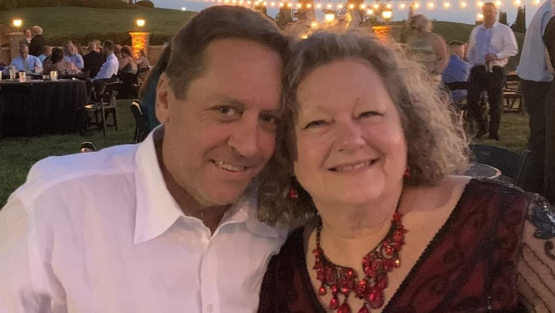 Fundraiser by Kenna Ashley : Help Doug and Sandy with medical bills