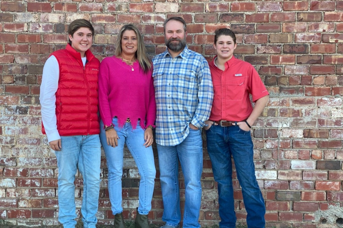 Fundraiser by Tammy King : Help the Starkey family through this crisis.