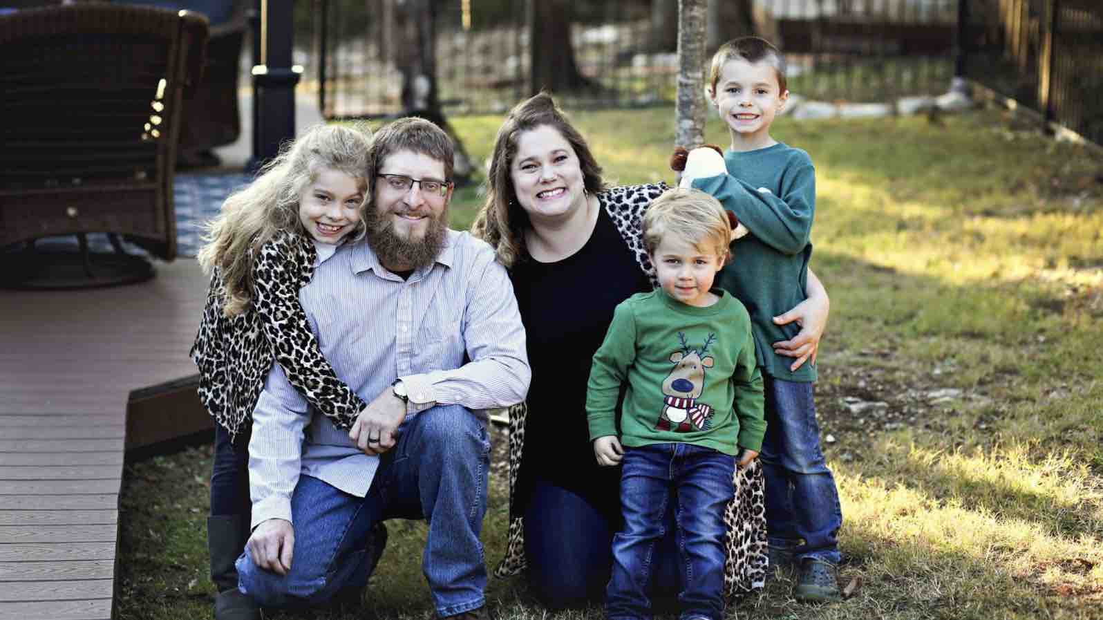 Fundraiser for Courtney Kerry by Kaley Jenkins : Help the Kerry Family