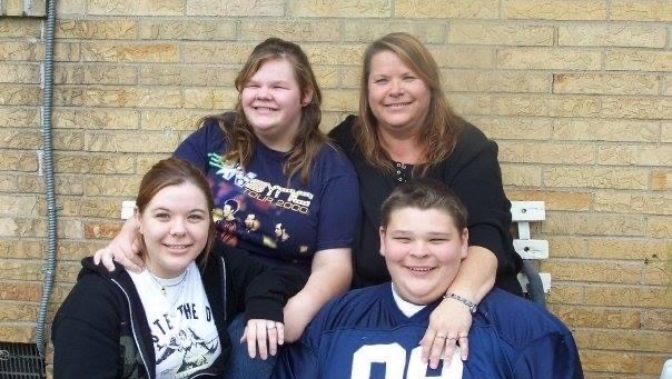 Fundraiser for Josh Lambert by Peggy Proctor : Help the kids with expenses