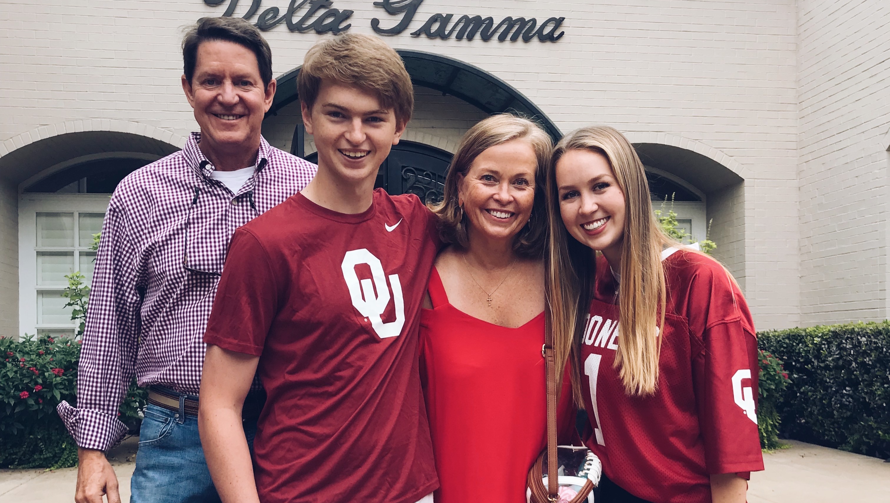 Fundraiser for Laura Sumner by Gayle Hamilton : Support the Sumners