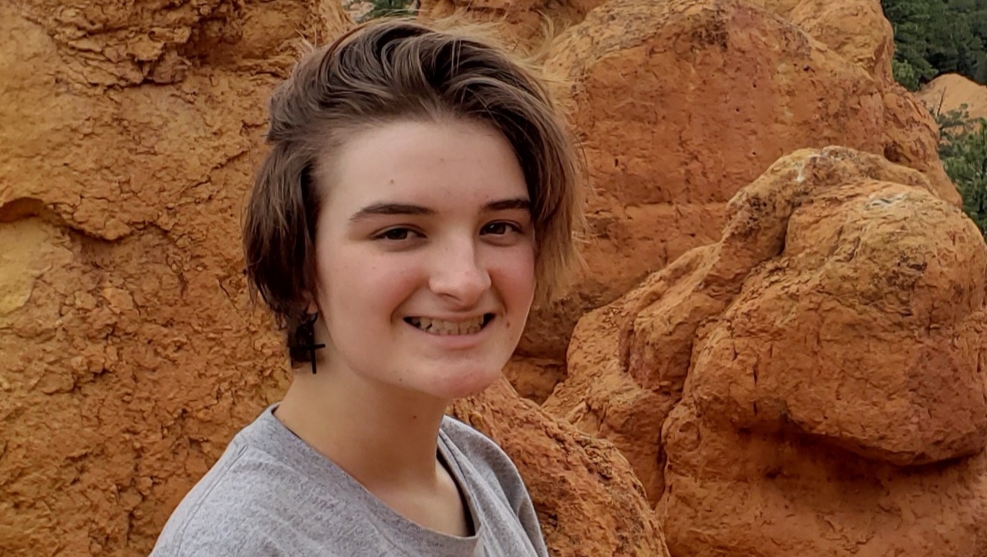 Fundraiser by Leslie Reader : Help Delaney secure her educational future.