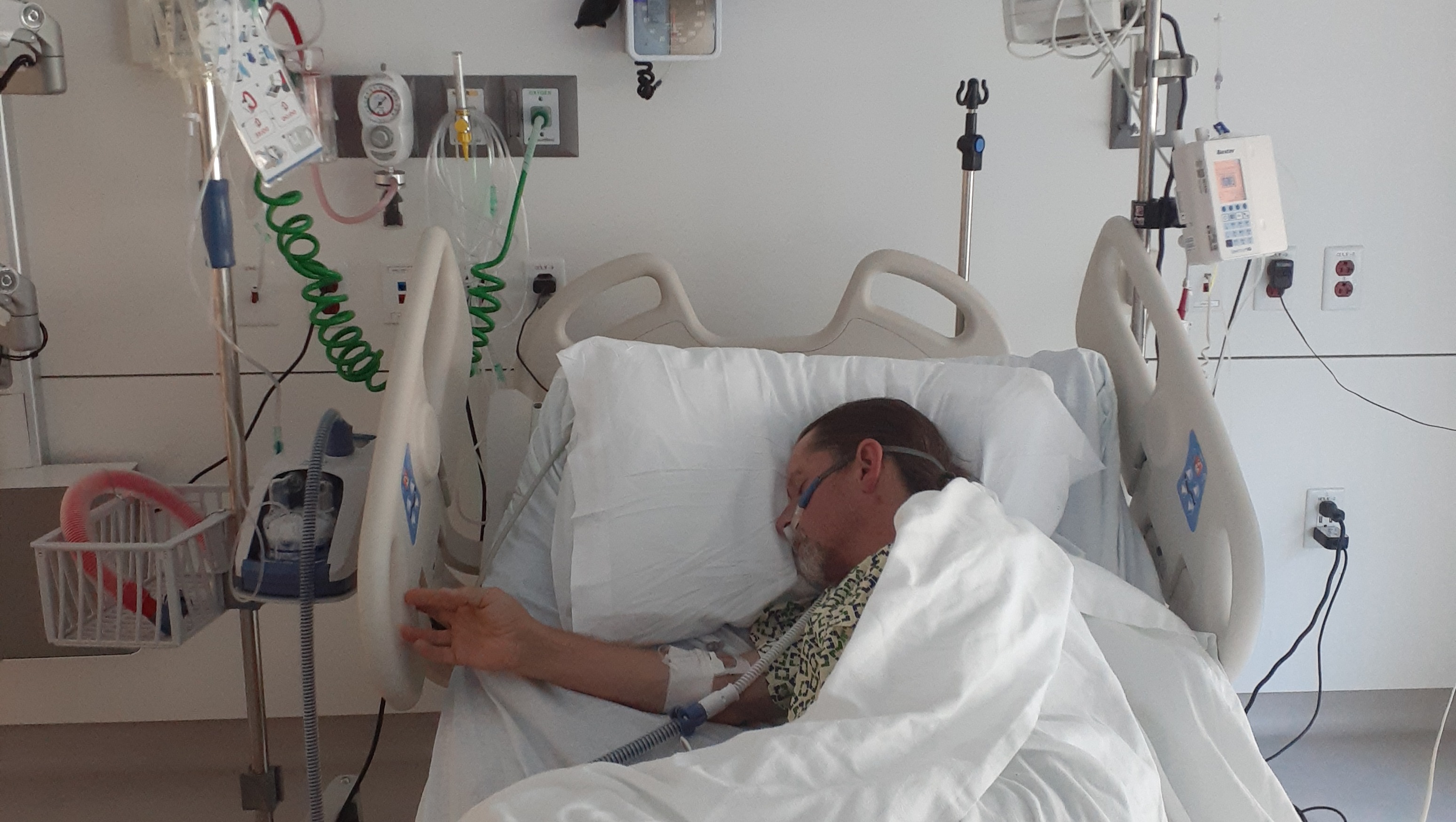 Fundraiser by Robert Creber : Help Scott with medical and bills