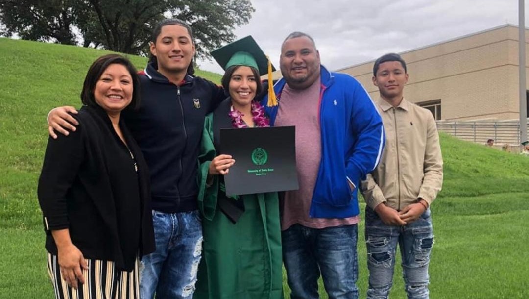 Fundraiser by JESSICA ARAGON : Family and medical expenses