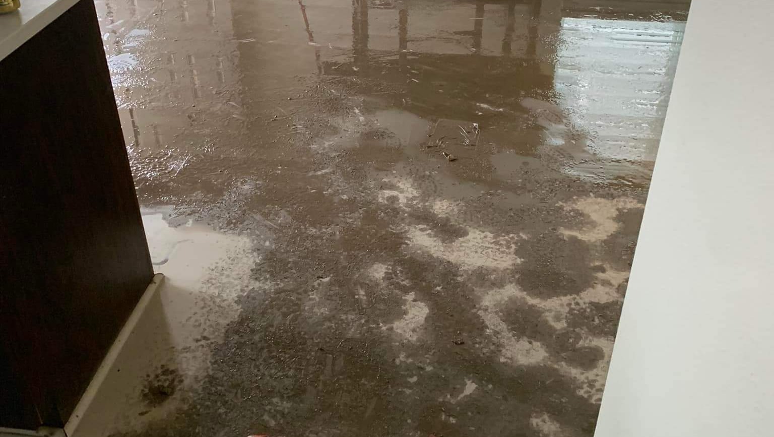 Fundraiser for Chris Taylor by Alison Probert : Chris lost everything ...