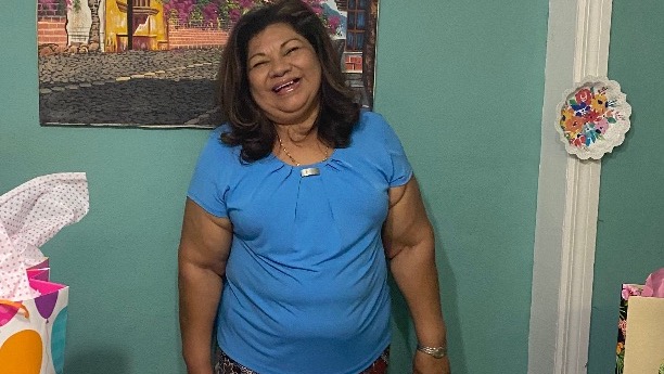 Fundraiser by Robin Cardoza : Help Julia fight breast cancer