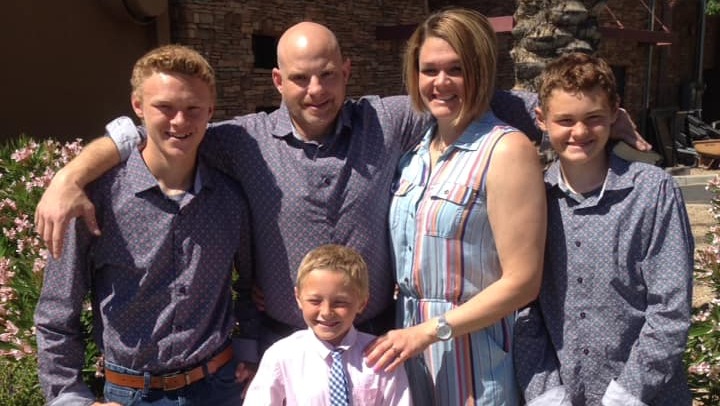 Fundraiser for Lisa Stiers by Ashley McKinnon : Supporting the Mike ...