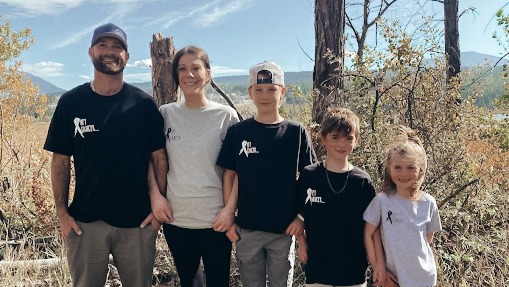 Fundraiser by Shayla Fiorentino : help Carley Leach KICK CANCERS ASS!