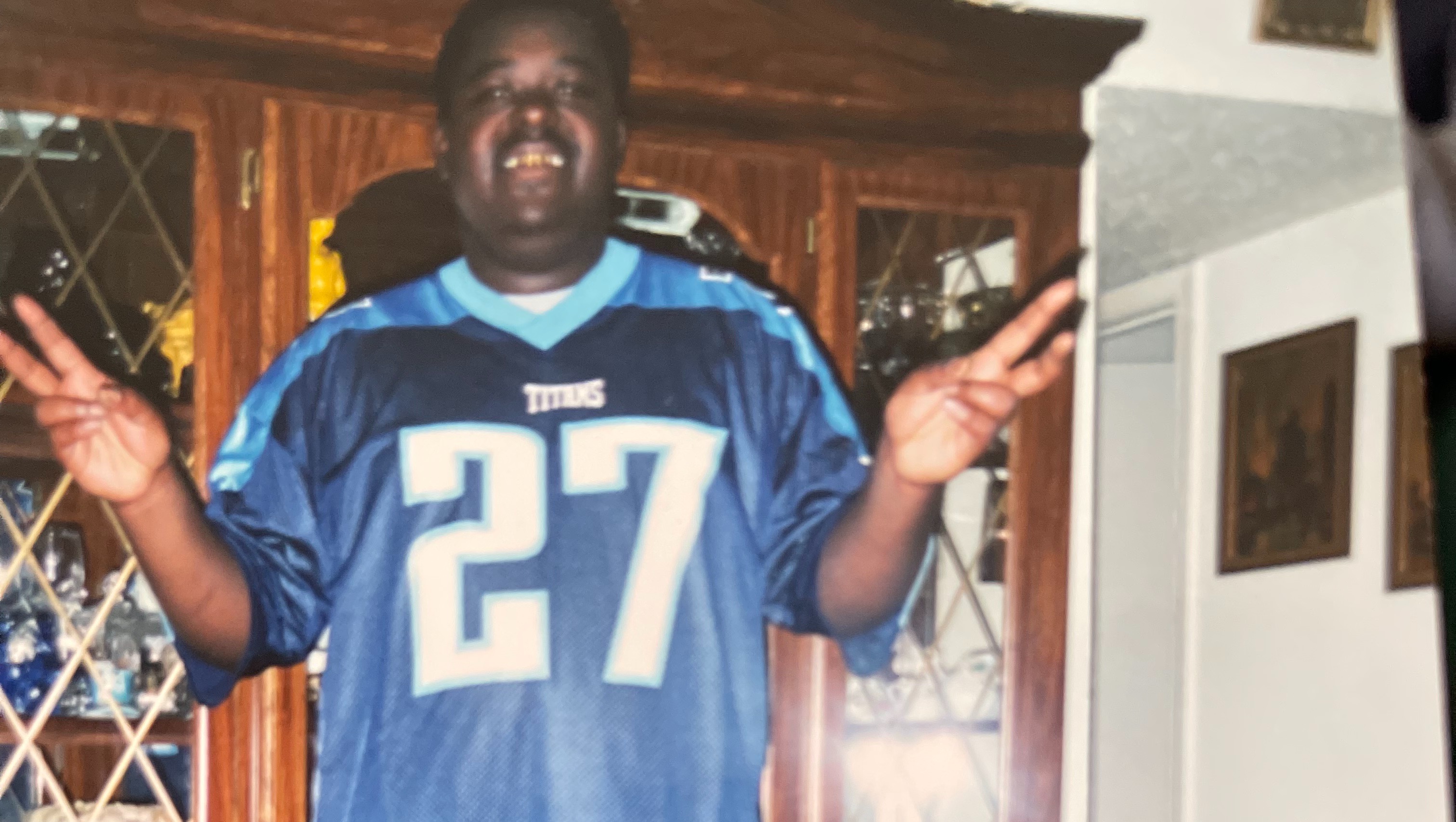 Fundraiser by DeMario Shaw : Carlos Shaw Funeral.