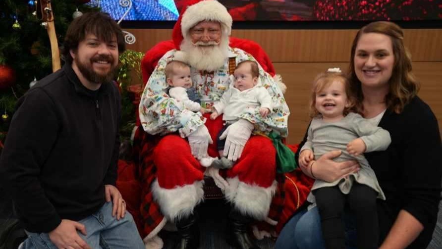 Fundraiser for April Booen by Anna Slaughter : Booen Family Benefit