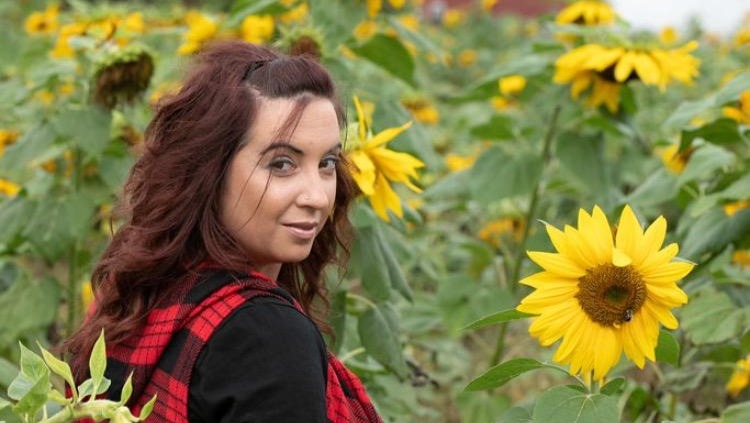 Fundraiser by Lydia Rutherford : April Moue-Dennis funeral costs