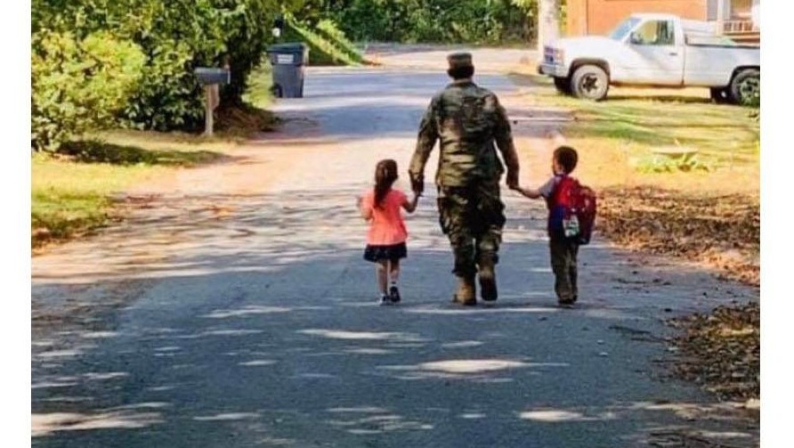 Fundraiser for Sarah Episcopo by Rebecca Rousseau : Military Dad needs ...