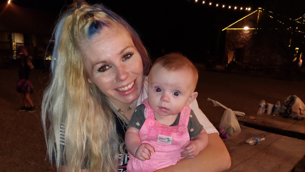 Fundraiser by Tefney Hannan : Help lay their baby girl Ryatt to rest