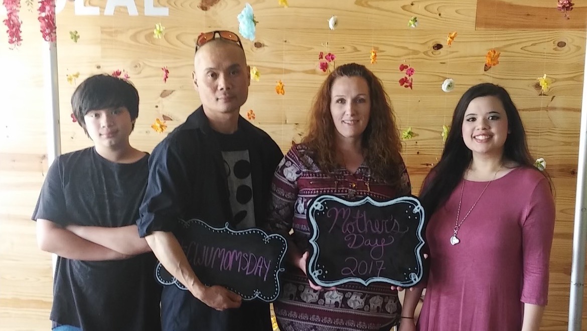 Fundraiser by Kelli Wallace : Help these children bury their father