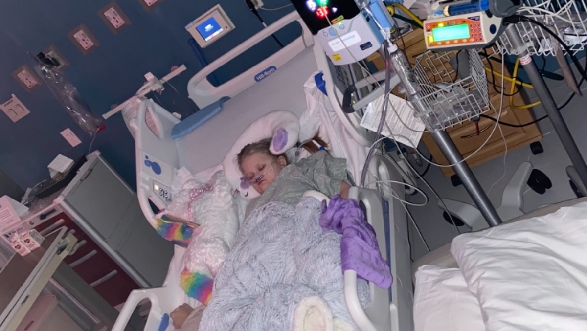 Fundraiser by Jesse Carlin : 6yr old Kinley’s Medical Treatment in ICU