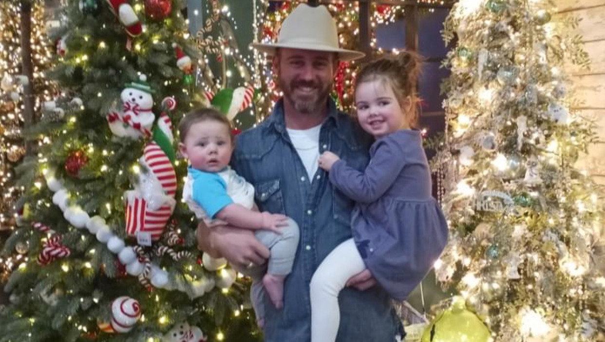 Fundraiser by Greg Glenn : Josh Sandefer family