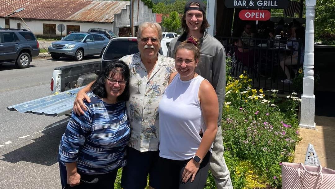 Fundraiser for Tracy Ritter by Michael Mahoney : Let's help Kim