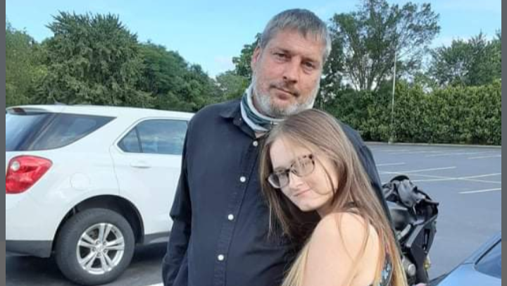 Fundraiser for Laura Howard by Isabelle Webber : Help pay for my Dad's ...