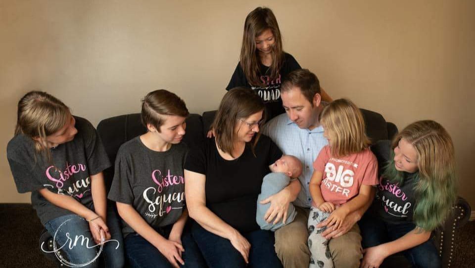 Fundraiser by Naomi Manning : Help the Stewart's get through a hard time.