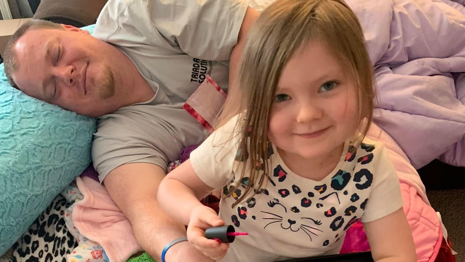 Fundraiser for Karen Scoggins by Zach Comstock : Kenzie’s Disney Trip