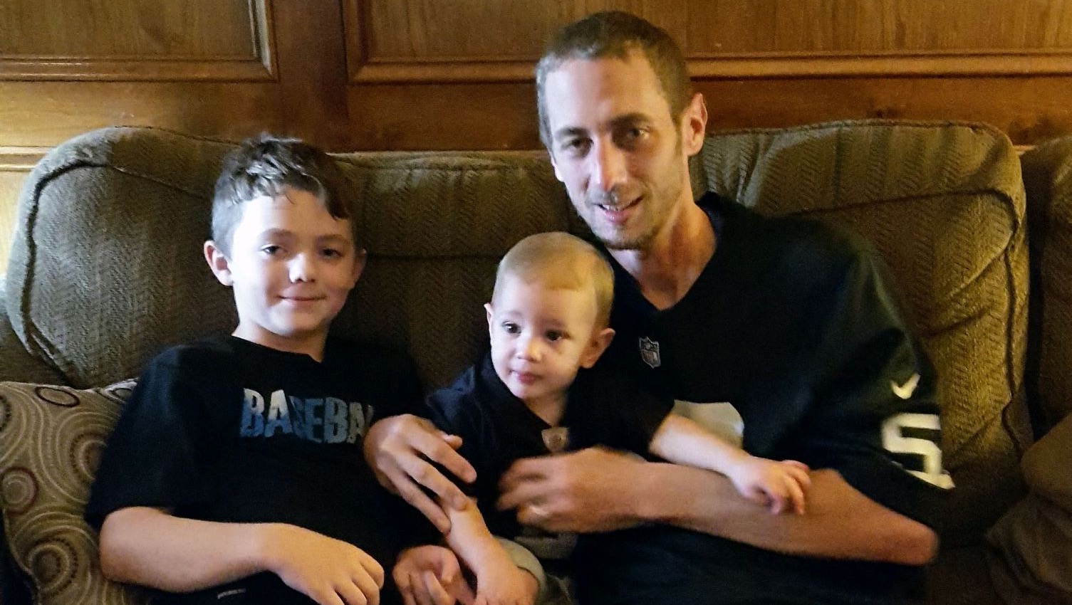 Fundraiser for Ronald Meinert by Linda Meinert : Help with kids education