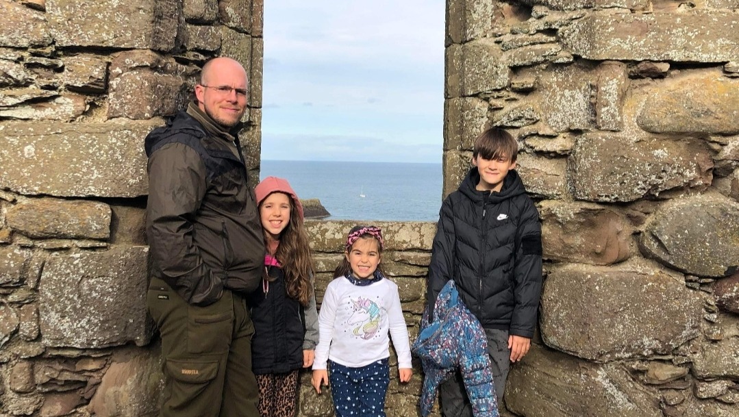 Fundraiser for Reannan Schooling by Andrew Reid : Mathew Burden Memorial