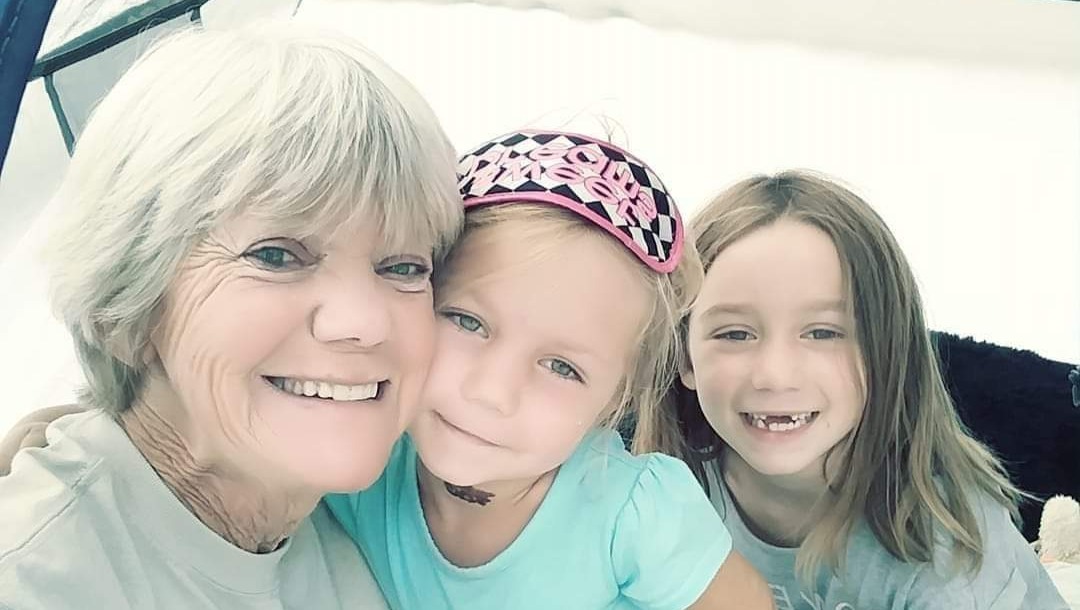 Fundraiser for Joy Bromley by Kelly Knoblock : Please help with Debbie ...