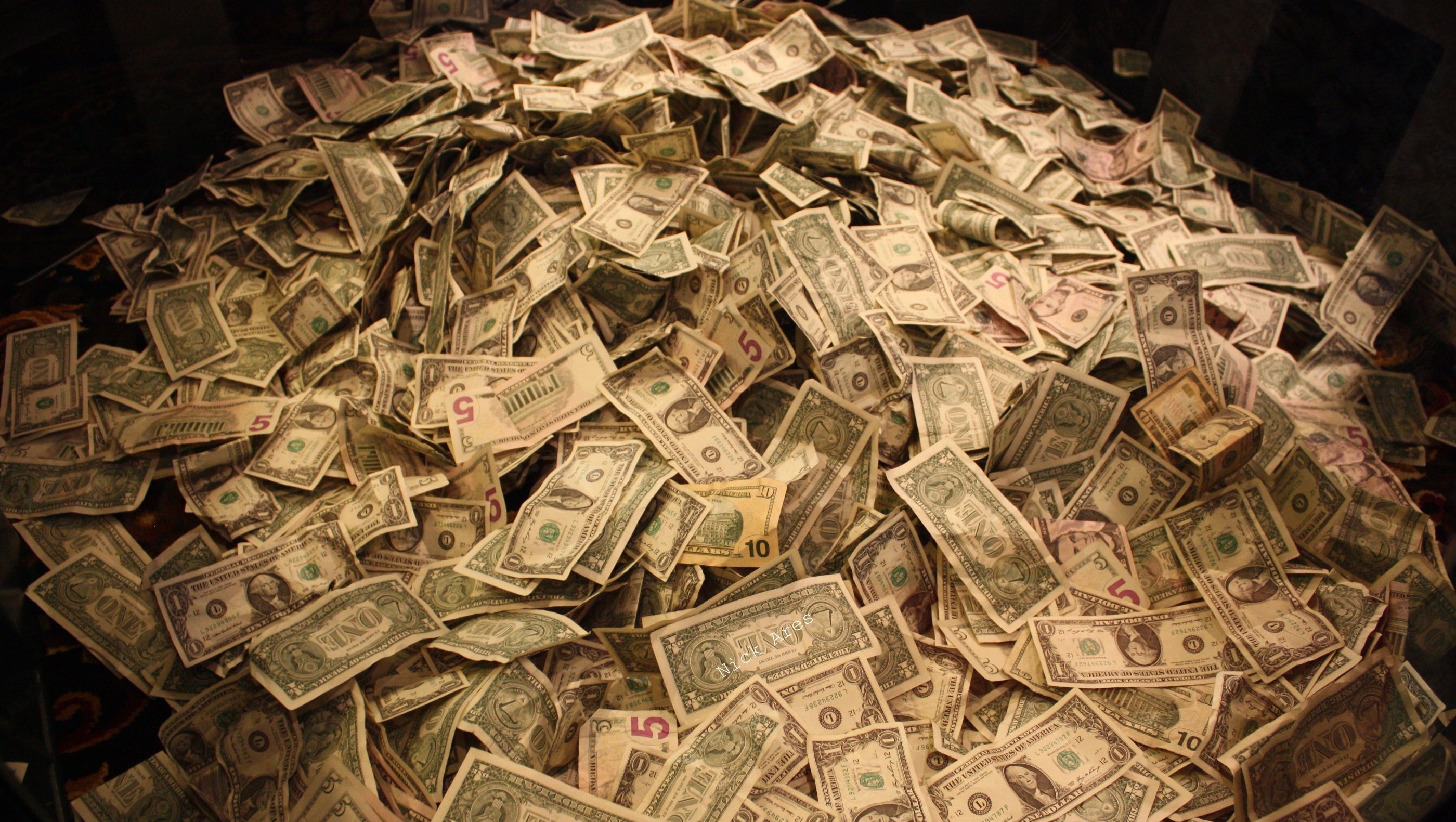 Fundraiser by Nathaniel Jones : Build an Enormous Pile of Money