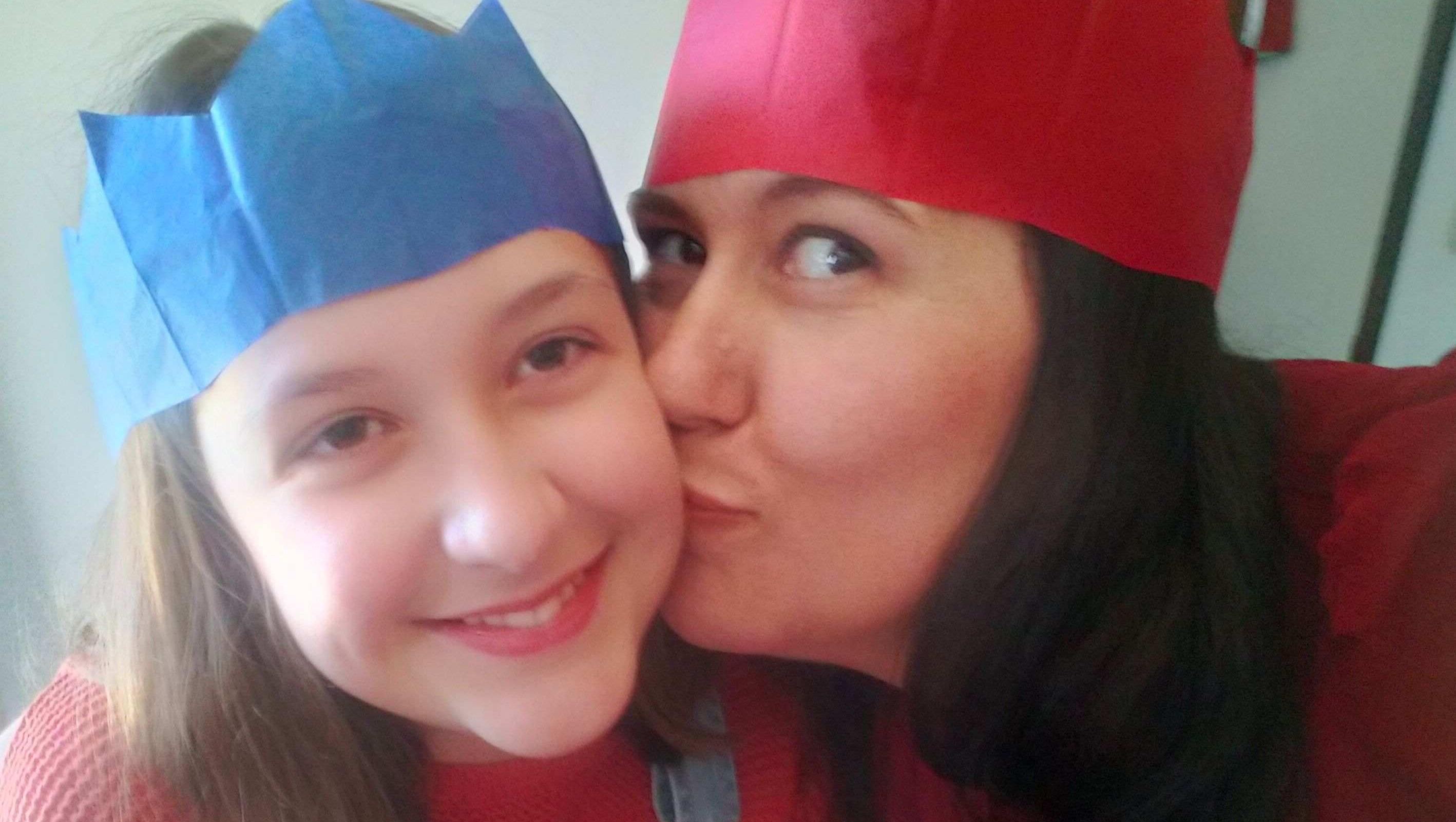 Fundraiser for Kelly Makin by Jody Byrt : Help Evie & Kelly kick Cancer