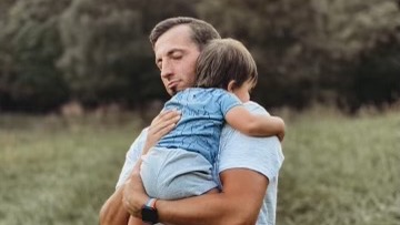 Fundraiser for Colby Beard by Tammy Farmer : Help lay Jon Beard to rest!