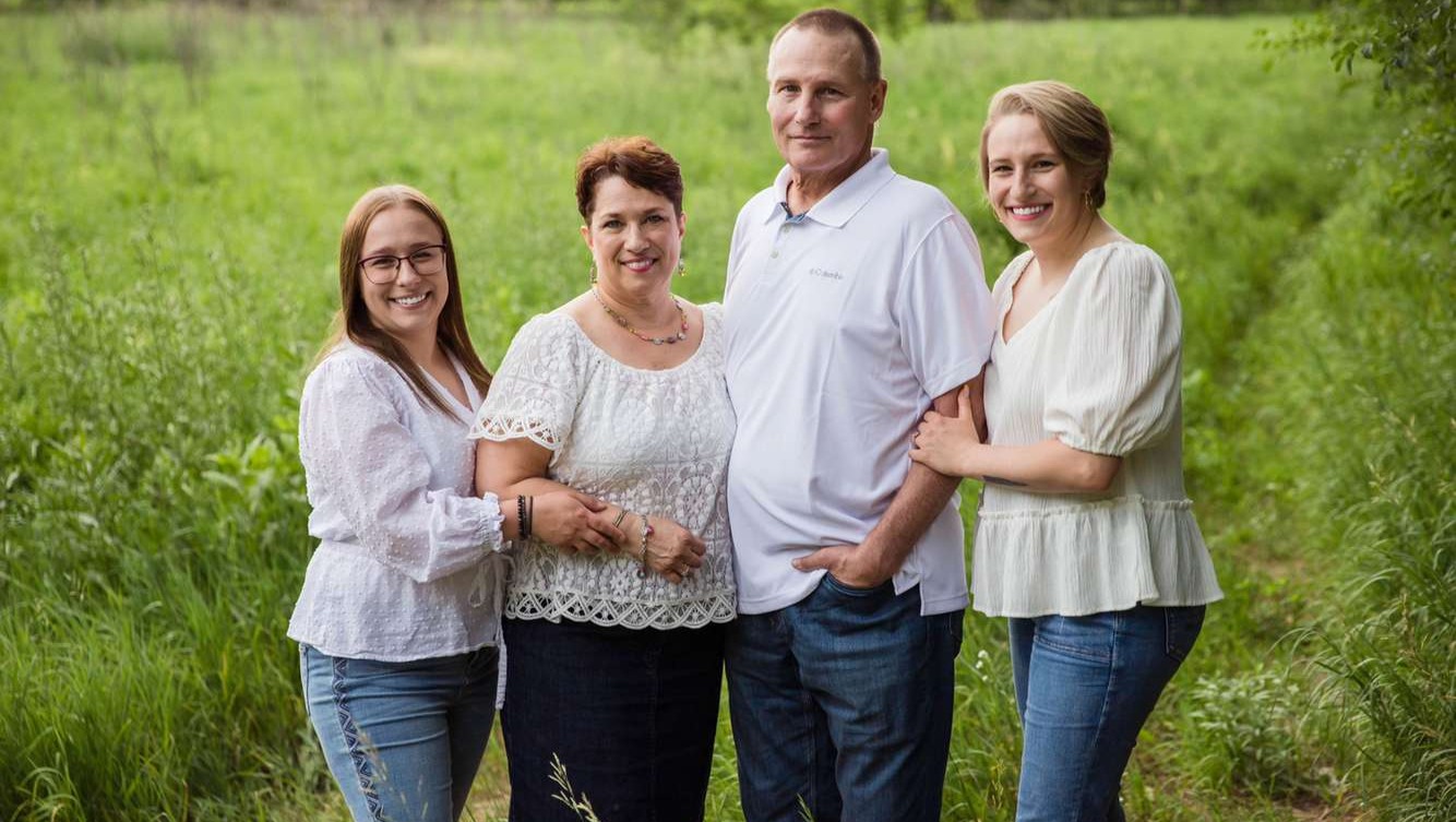 Fundraiser for Taylor Burns by Crystal Zamora : Help the Sweeney's with ...