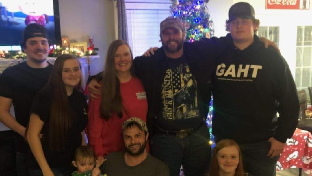 Fundraiser for Justin Coker by Russell Coker : Helping the Thacker family